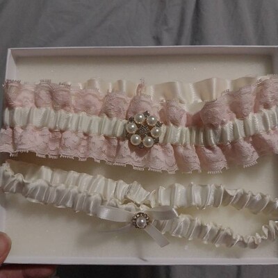 White or Ivory Pearl Tulle Ring Bearer's Pillow for Page Boy - Etsy