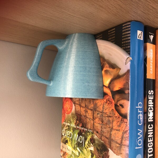 3D Printed Coffee Mug Bookend: Unique Book Stand - Etsy UK