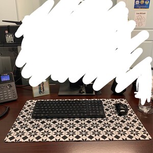Black Tile Print Desk Mat, Aesthetic Desk Accessory, Cute Workspace ...