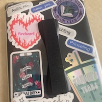 Aelin, No / Aelin, Yes Text Exchange Waterproof Sticker Bookish Kindle ...