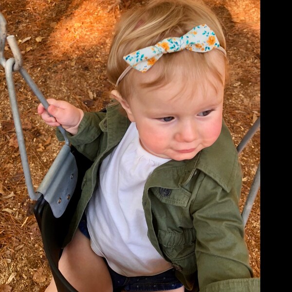 Team Embroidered Long Tail Bows - CUSTOM, Sports Team Fan Bows ...