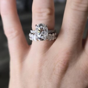 3MM Round Moissanite Open Notch Bubble Set Wedding Matching Band for ...