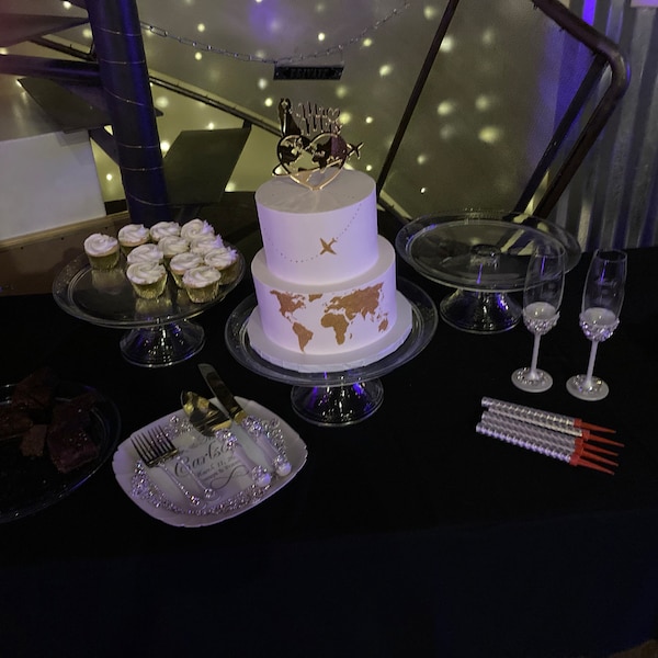 Travel Wedding Cake Topper, Couple Wedding Cake Topper, Airplane ...