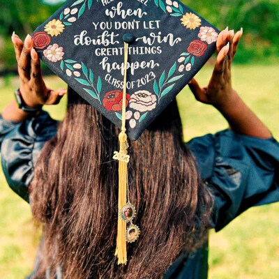 Embroidered Wreath Graduation Cap Topper Grad Cap Decoration - Etsy