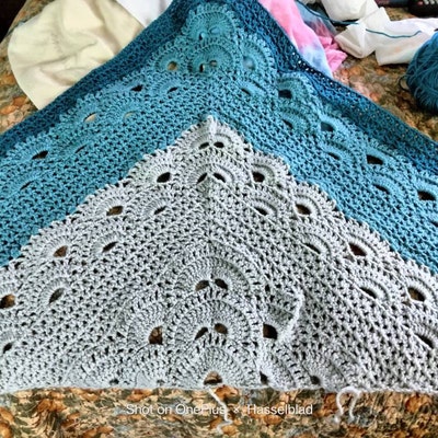 Victoria's German Shells Shawl Pattern / PDF Instant Download / Crochet ...
