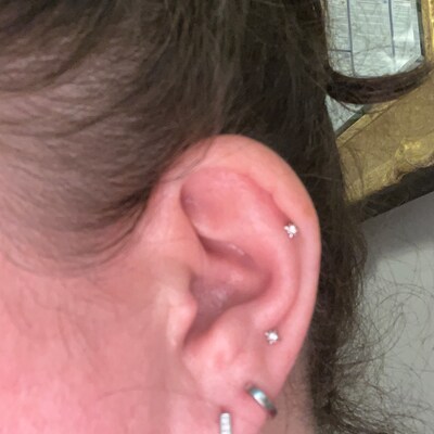 18g Dainty Starburst Piercing single, Screw Ball End Piercing, 925 ...