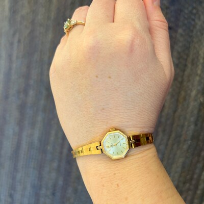 Vintage Women's Gold Tone Watch, Quartz Women's Watch, Thin Ladies ...