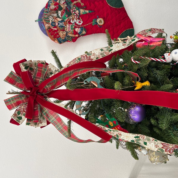 Christmas Centerpiece in merry Christmas Container With Luxurious Silk ...