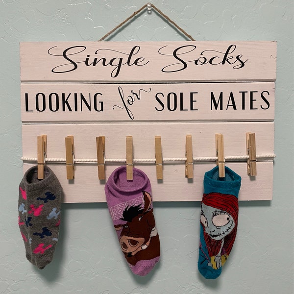 Single Socks Looking for Sole Mates Laundry Decor / Sock Hanger / Sock ...