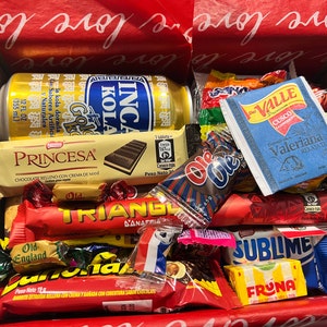 Peruvian Candy Box With Assortments Cookies Chocolates Candies ...