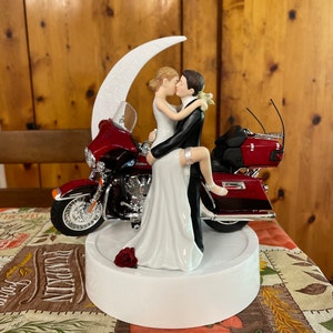 Princess Theme Fairytale Queen Wedding Cake Topper Emeral City | Etsy