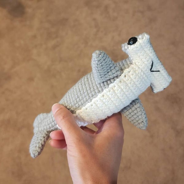PATTERN: Hugo the Hammerhead Shark Pattern - Amigurumi Hammerhead Shark ...