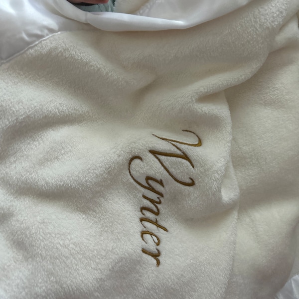 Custom Embroidered Lab Coat | Personalized Medical Coat With Name ...