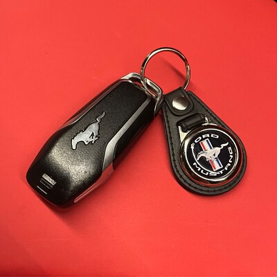 CORVETTE C7 KEYCHAIN BLK - Etsy