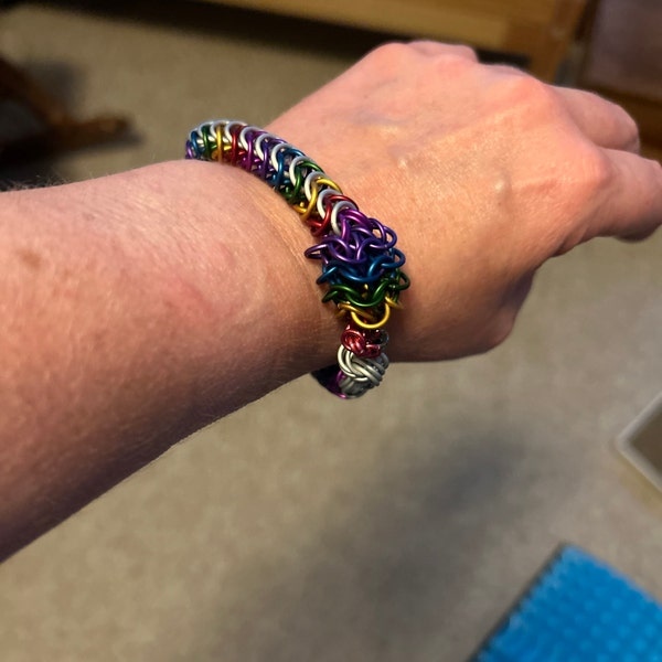 Jelly Cube - Chainmail Fidget Toy - Square Metal Trinket - Multicolored ...