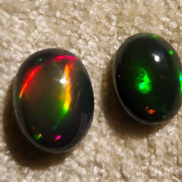 Honeycomb Opal Cabochon, AAA+ Natural Ethiopian Opal Cabochon, Oval Shape Rainbow Fire Opal ...