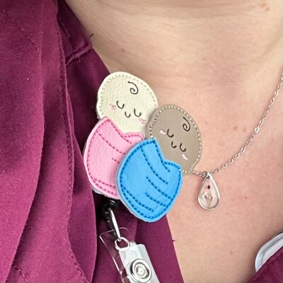 Don't Show Me Your Mucus Plug Badge Reel OB Labor and - Etsy