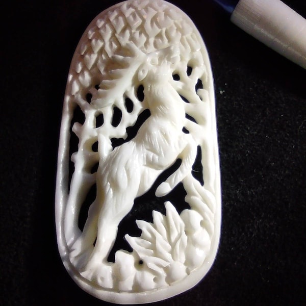 Carved Bone Moon Face Cabochon Winking Eyes - Etsy