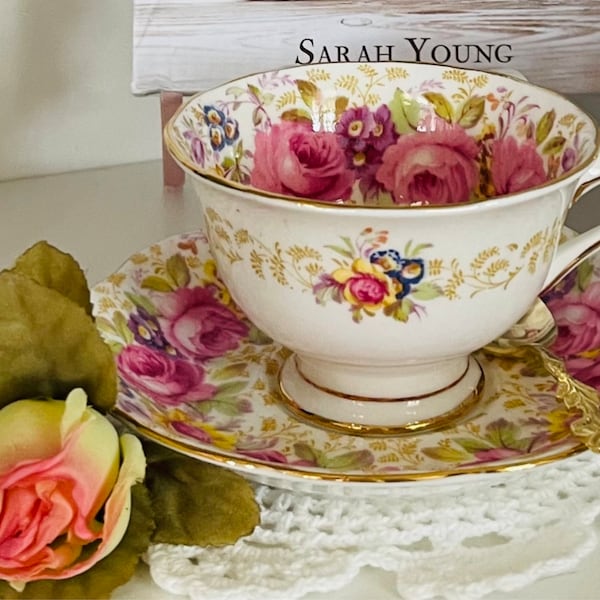 Vintage Shelley Pink Roses and Honeysuckle With Gold Trim Teacup and ...