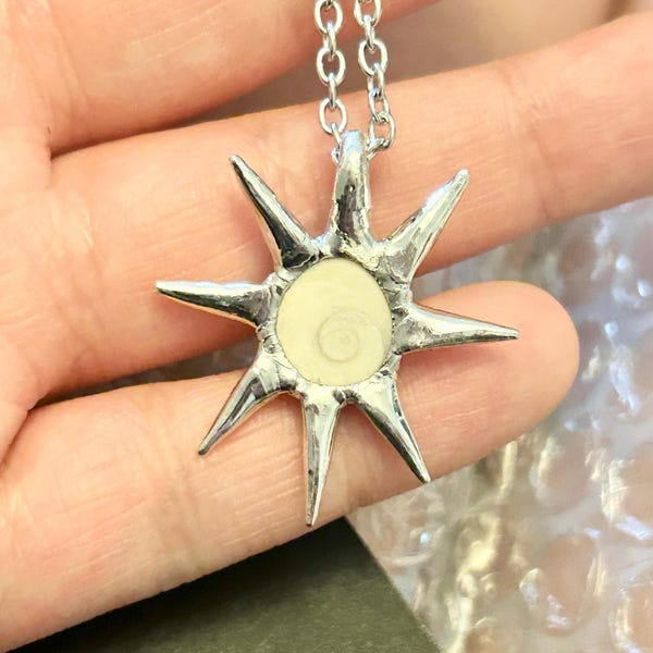 Spiky Heart Pearl Necklace Grunge Alt Goth Y2k Jewelry - Etsy