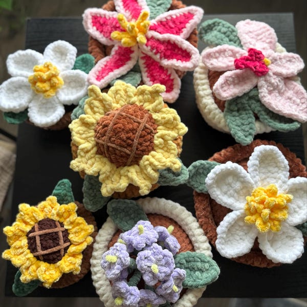 Lily Flowers Crochet Pattern, Flower Crochet Patterns, Crochet Home ...