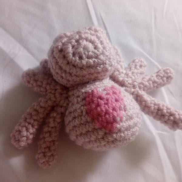 Valentine Spider Crochet Pattern, Amigurumi Crochet Pattern, Spider ...