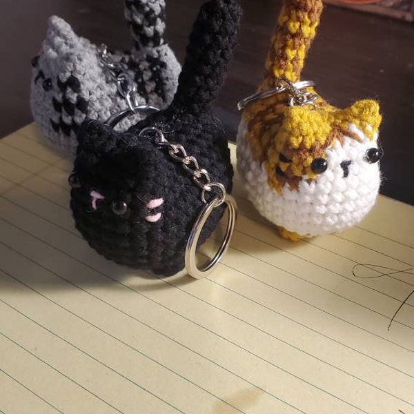 Crochet Cute Cat Keychain, Buy 2 Get 1, Handmade Mini Crochet Amigurumi ...