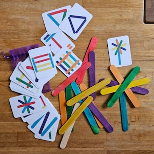 Montessori Play Set: Puzzle Game With Wooden Sticks & Motif Cards ...