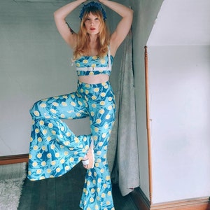 Flared Pants Sewing Pattern Beginner Level, Bell Bottom Extreme Flare ...