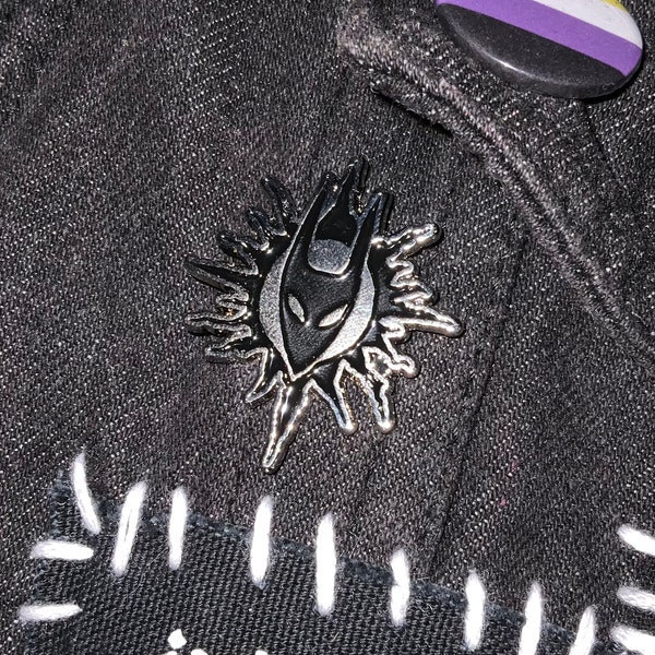 Fall of Efrafa Enamel Pin Watership Down Rabbit Black Rabbit of Inlé - Etsy