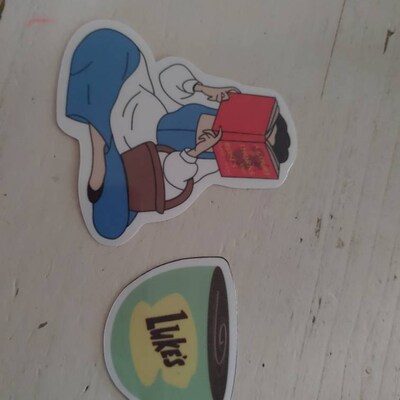 A Court of Thorns and Roses ACOTAR Belle Reading Sticker - Etsy