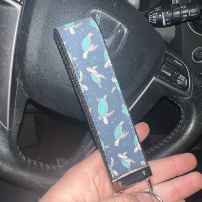 Sea Turtle Keychain Sea Life Key Fob Wristlet Swimming Turtles Bag Tag ...