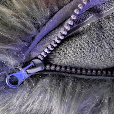 Premium Tutorial: Deluxe Zipper Technique for Faux Fur - Etsy