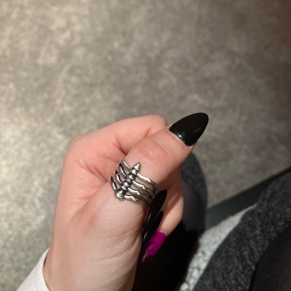 Rib Ring// Sterling Silver// Handmade Solid S925//unique Punk Gothic ...
