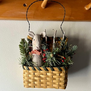 Primitive Robin Primitive Bird Spring Prim Decor Finished Item Not ...