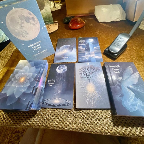 Moonlight Dream Tarot | 78 Tarot Cards Deck, 4 Extra Cards, 196-page ...