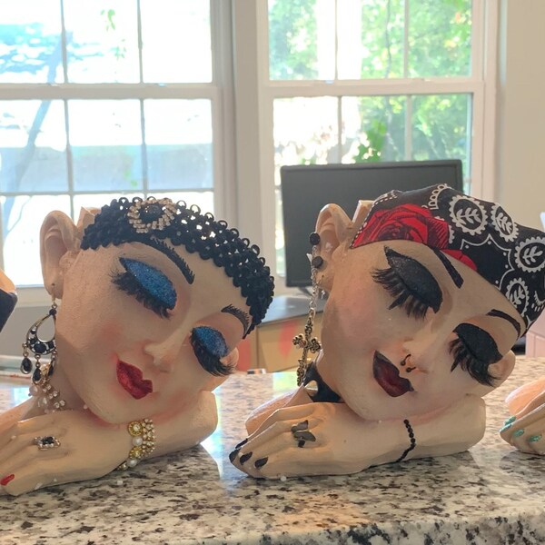 Style: FLAPPER - Beautiful Decorative Resin Hand Painted Flower Planter ...