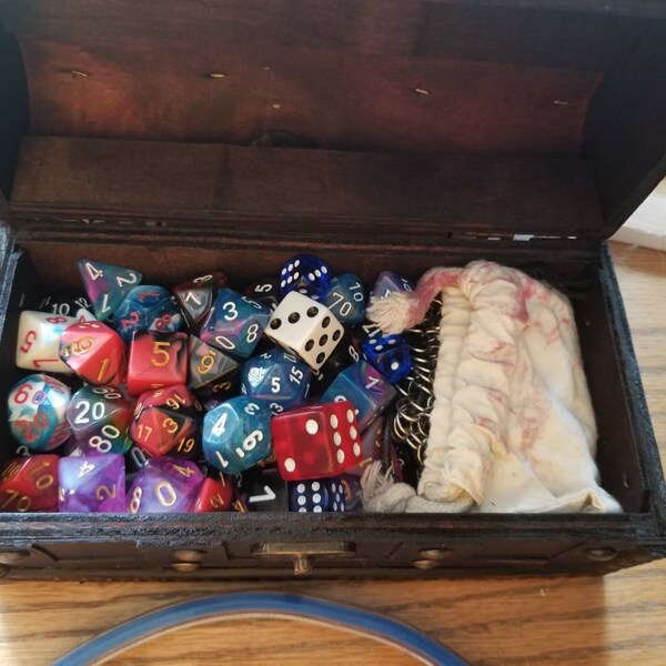 Hollow Book Dice Box Set Only the Book With 1 Set of 7 Dice, Dungeons ...