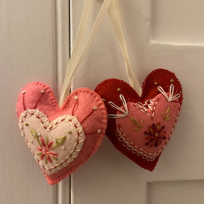 Embroidered Felt Hearts PDF Pattern, DIY Heart Ornaments, Valentines ...