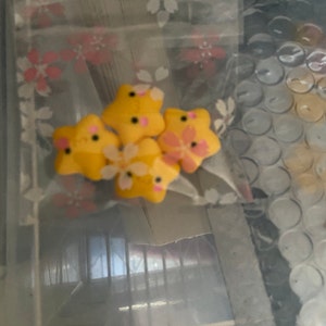 Happy Star Croc Charms - Etsy