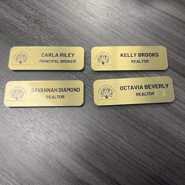 Magnetic Name Tags - Logo Name Badges for Work - Industry Name Tags ...