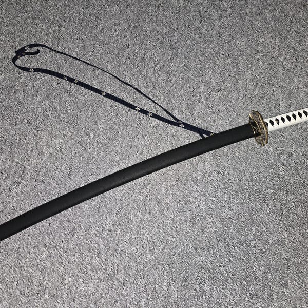 Goldfish Motif Art Katana - Hand Forged Japanese Display Piece, 1060 ...