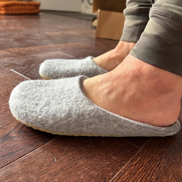 Black Wool Barefoot Slippers: Wide Toe Box Felted Home Shoes - Etsy