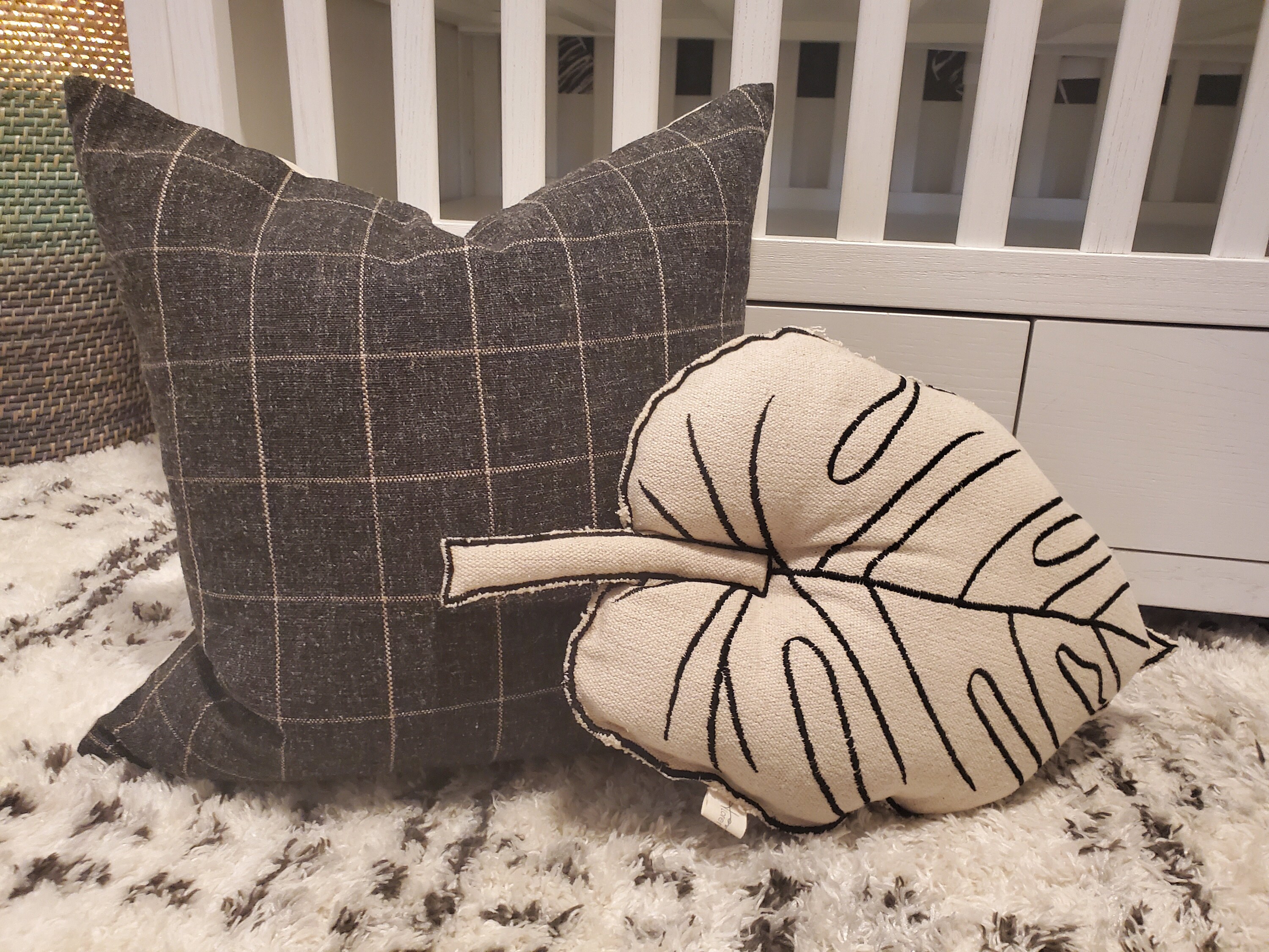 Textileish - Curated pillow collections