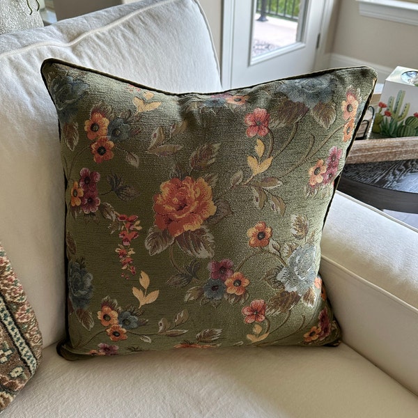 Vintage Design Ornate Floral Tapestry Throw Pillow Cover, Decorative ...