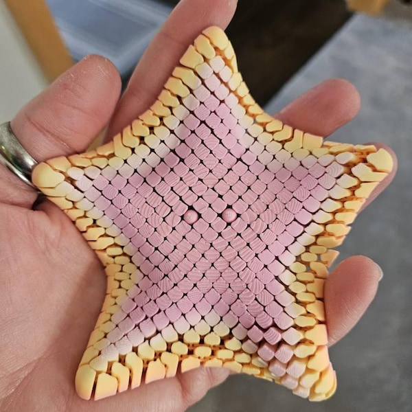 Pickle Fidget Desk Toy - Cute Articulating Mystery Pack - Stress Relief ...