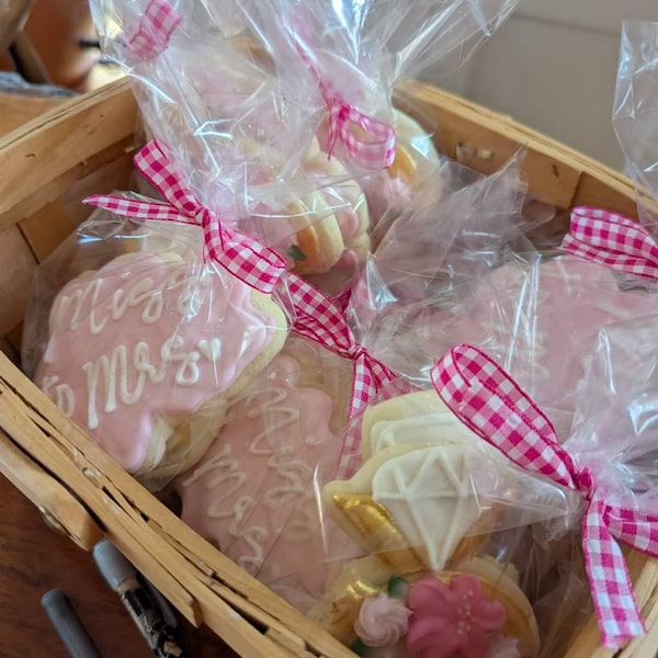12 Rustic Wedding Cookies – Bridal Shower Favors – Engagement Party ...