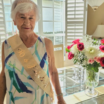 Autumn Tree Landscape Printable Outline Traceable Template for Drawing ...