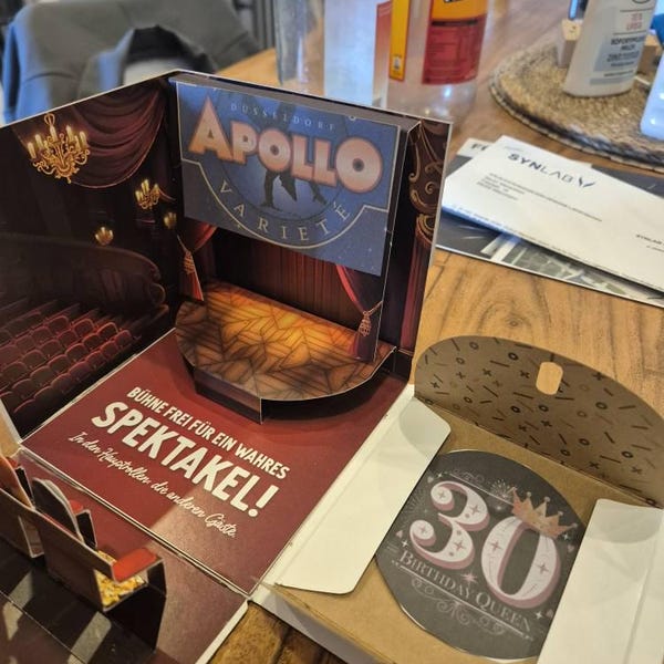 TADAA-BOX "Bühne frei" DIY – Explosionsbox – originelle Verpackung für ...