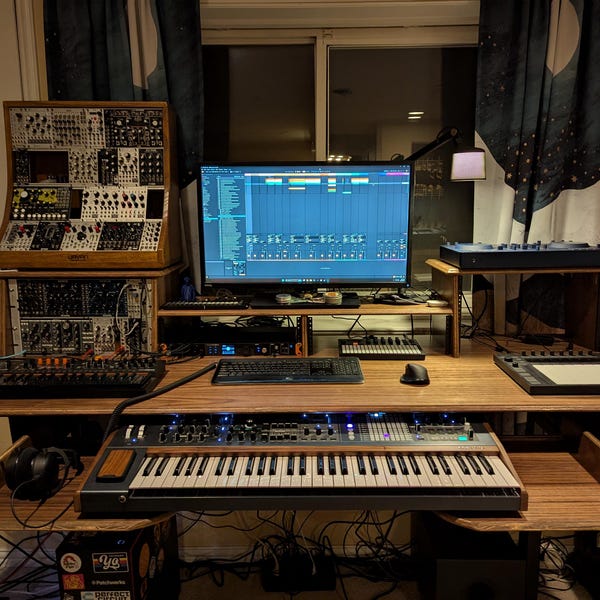 Sit-stand L-shaped Studio Corner Desk | 3-leg Imovr Base | Recording ...